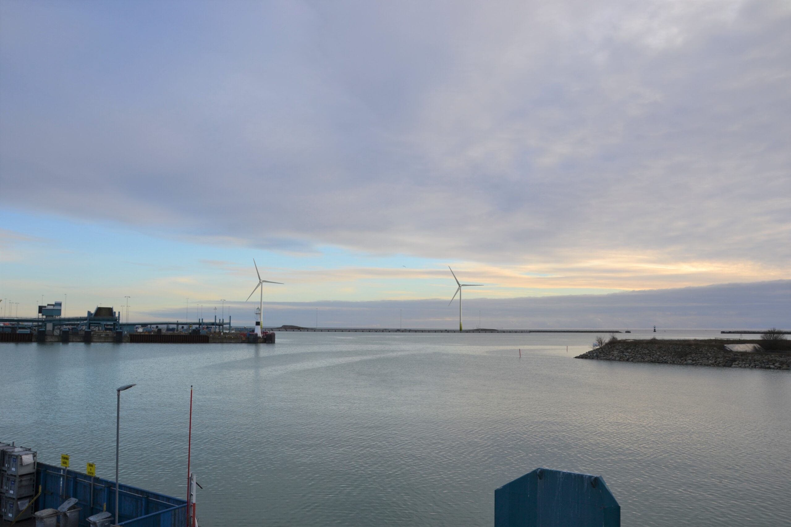 Two new wind turbines in the Port of Trelleborg - Trelleborgs hamn ...